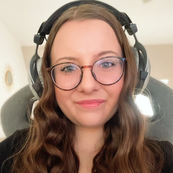 MrsTriumviri | TtvGirls - female streamers